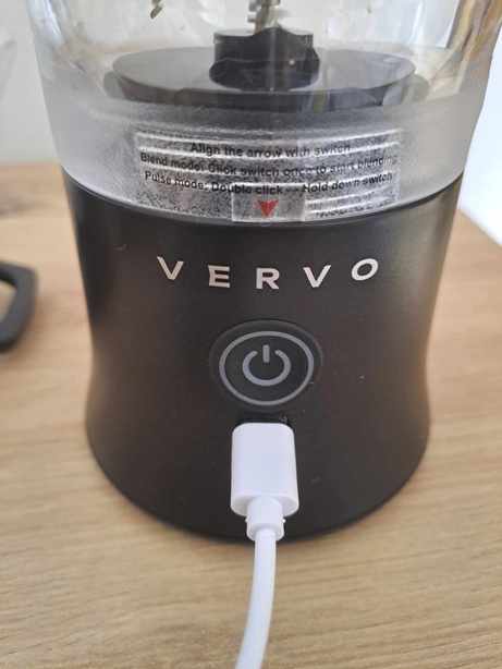 Přenosný mixér Vervo Active - skvělý na smoothie, polévky, našlehanou ...